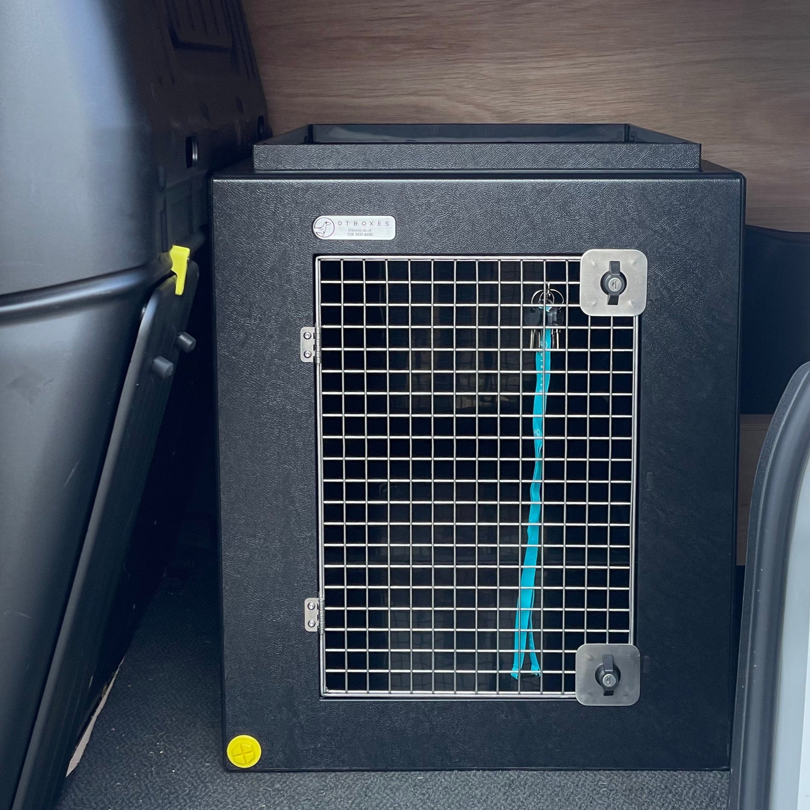 DT 600 Dog Crate For Truck Bed For Sale — DT BOXES